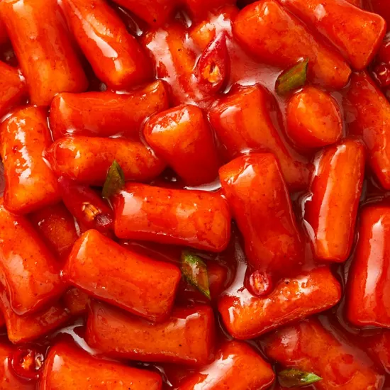 [비비고X오징어 게임]비비고 매운 컵떡볶이 110g | 상품상세 | CJ더마켓 - CJ제일제당 공식몰