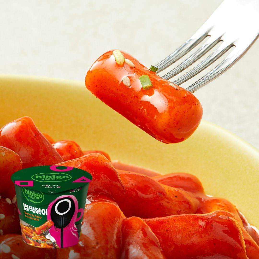 [비비고X오징어 게임]비비고 컵떡볶이 110g | 상품상세 | CJ더마켓 - CJ제일제당 공식몰